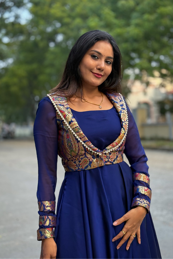Shop Regina Premium Ethnic Wear Online | Label Kamra